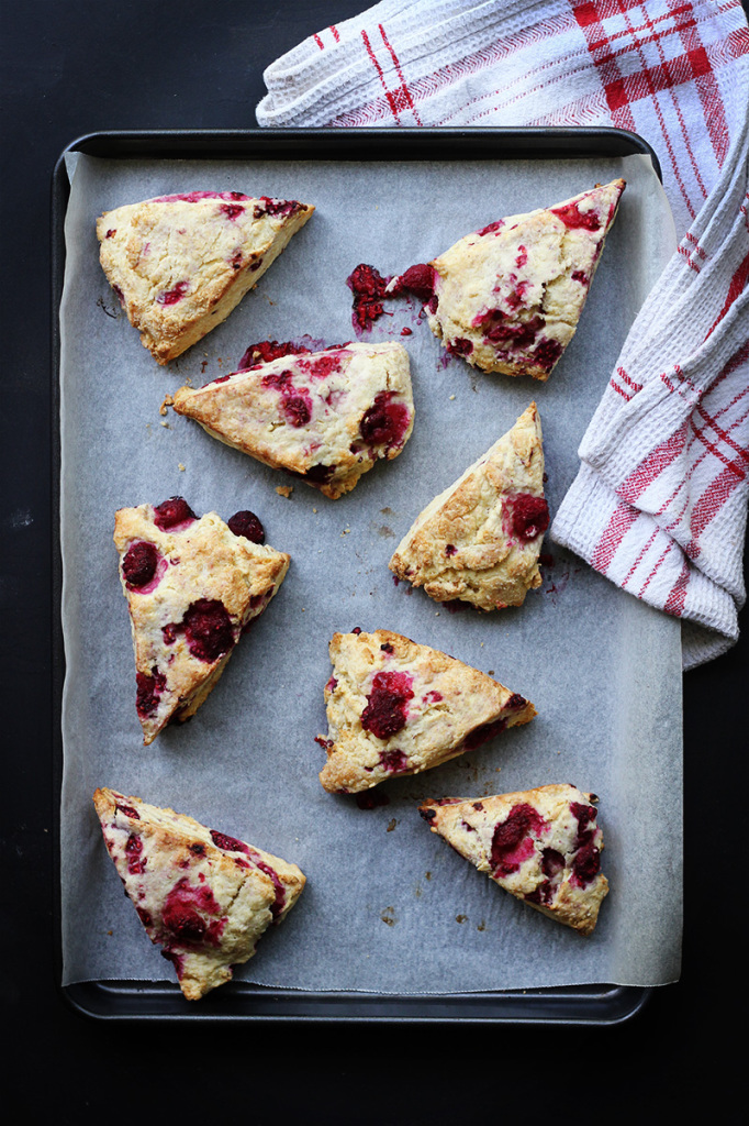 Raspberry & Vanilla Scones | The Sugar Hit