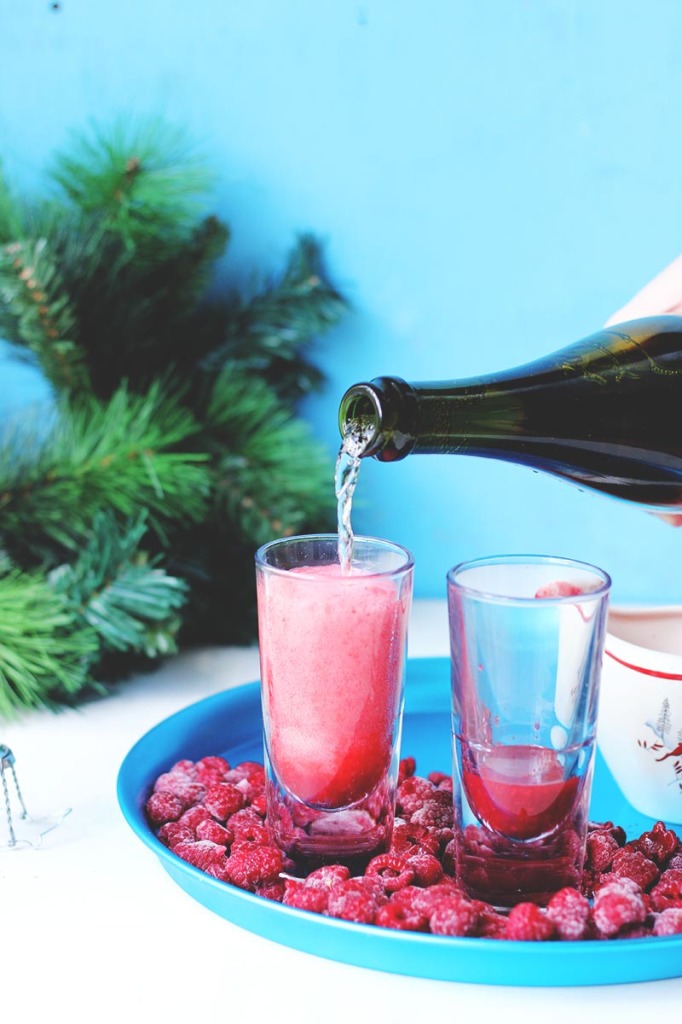 Raspberry Sparklers & Happy Holidays! | The Sugar Hit