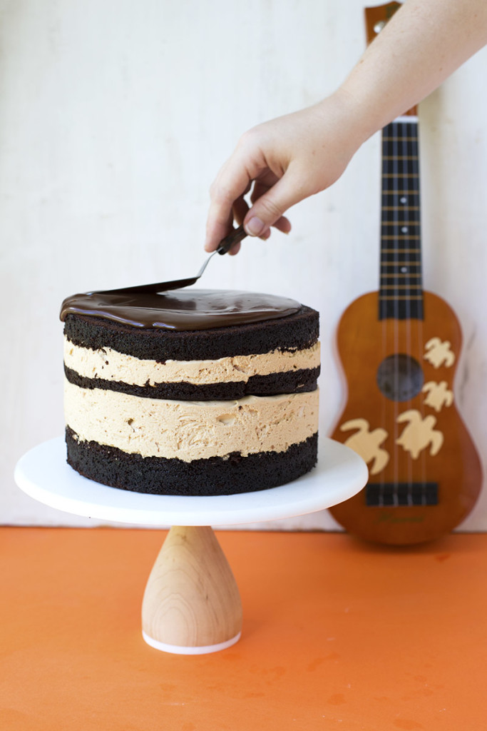 Golden Gaytime Cake! | The Sugar Hit