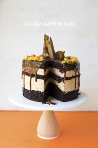 Golden Gaytime Cake! | The Sugar Hit