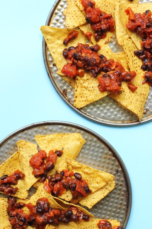 Kinda Healthy, Very Inexpensive Loaded Veggie Nachos! | The Sugar Hit